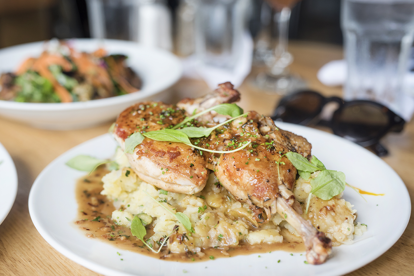 Pretty in Pistachio | Dinner at Tip Tap Room in Boston | Pretty in ...